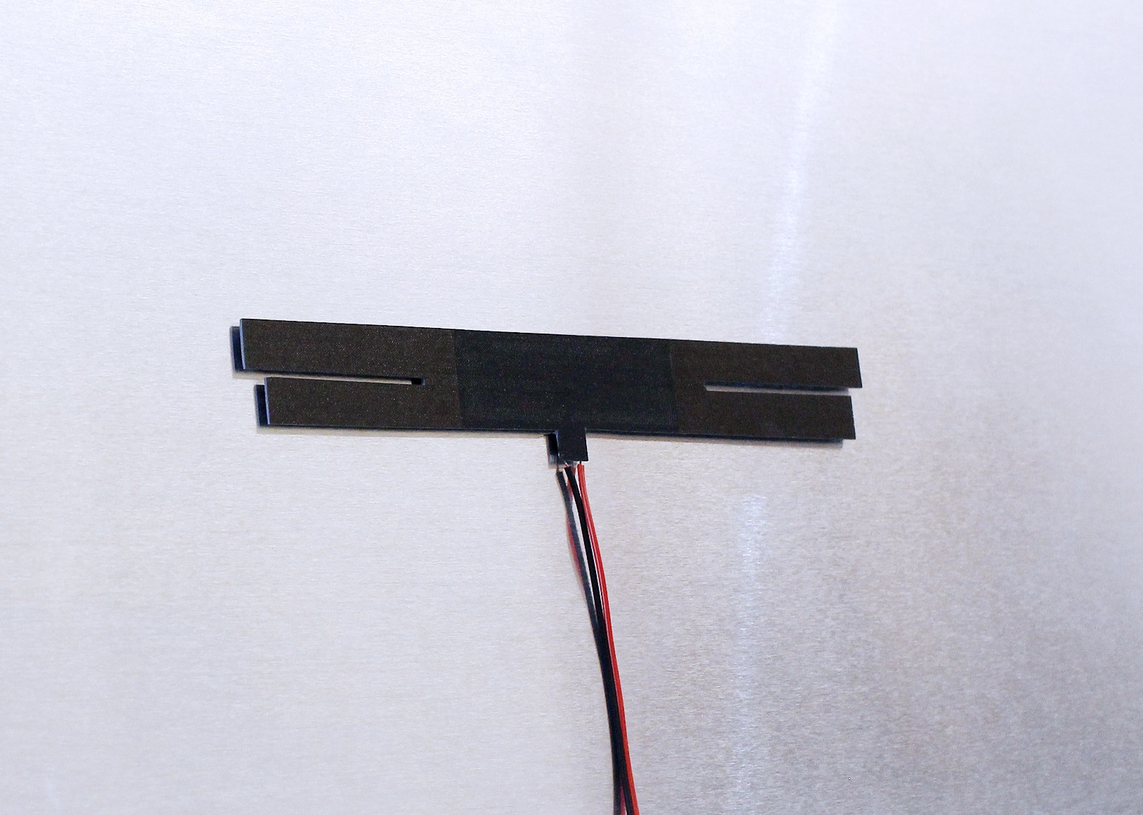 Flora | Piezoelectric speaker technology